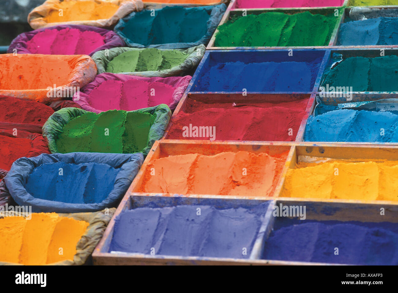 Coloured powder, Coloured pigment, Kathmandu, Nepal Stock Photo - Alamy