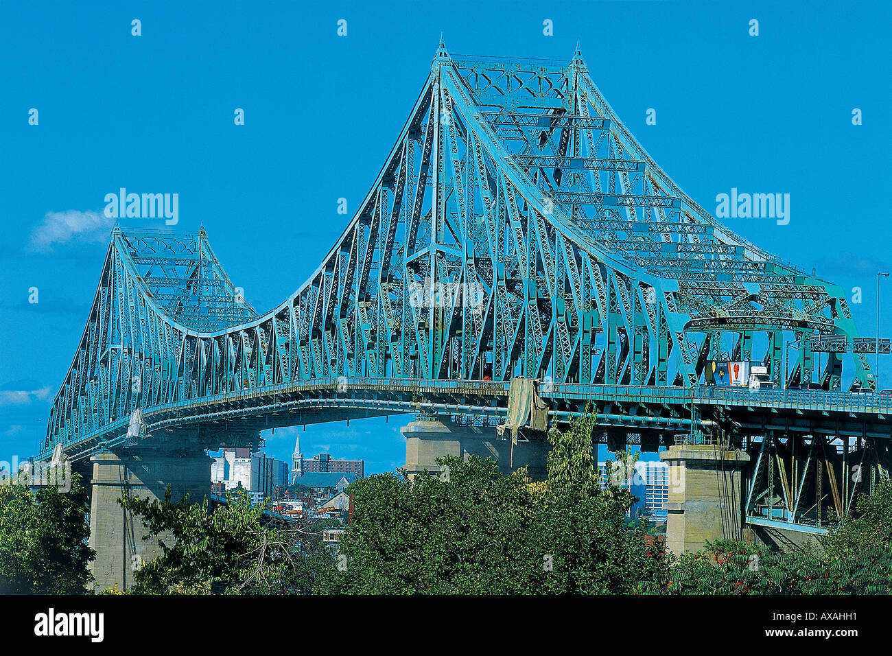 Jaques-Cartier Bridge, Montreal, Quebec Canada Stock Photo - Alamy