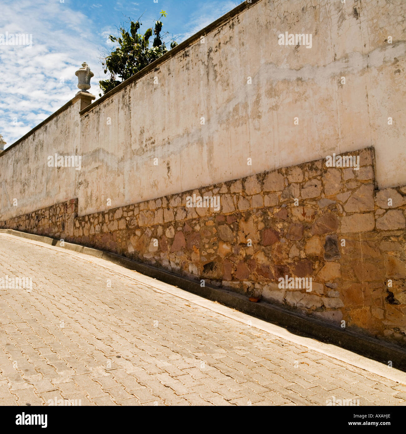 Uphill gradient hi-res stock photography and images - Alamy