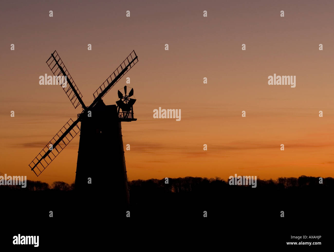 Burnham Overy windmill, Norfolk, UK at sunset Stock Photo - Alamy