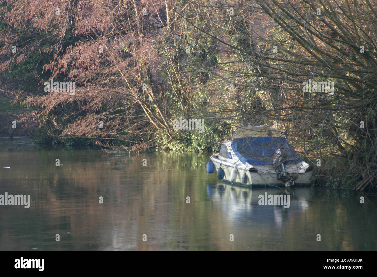 ice icy boat reflection winter trees riverbank river medway tonbridge ...
