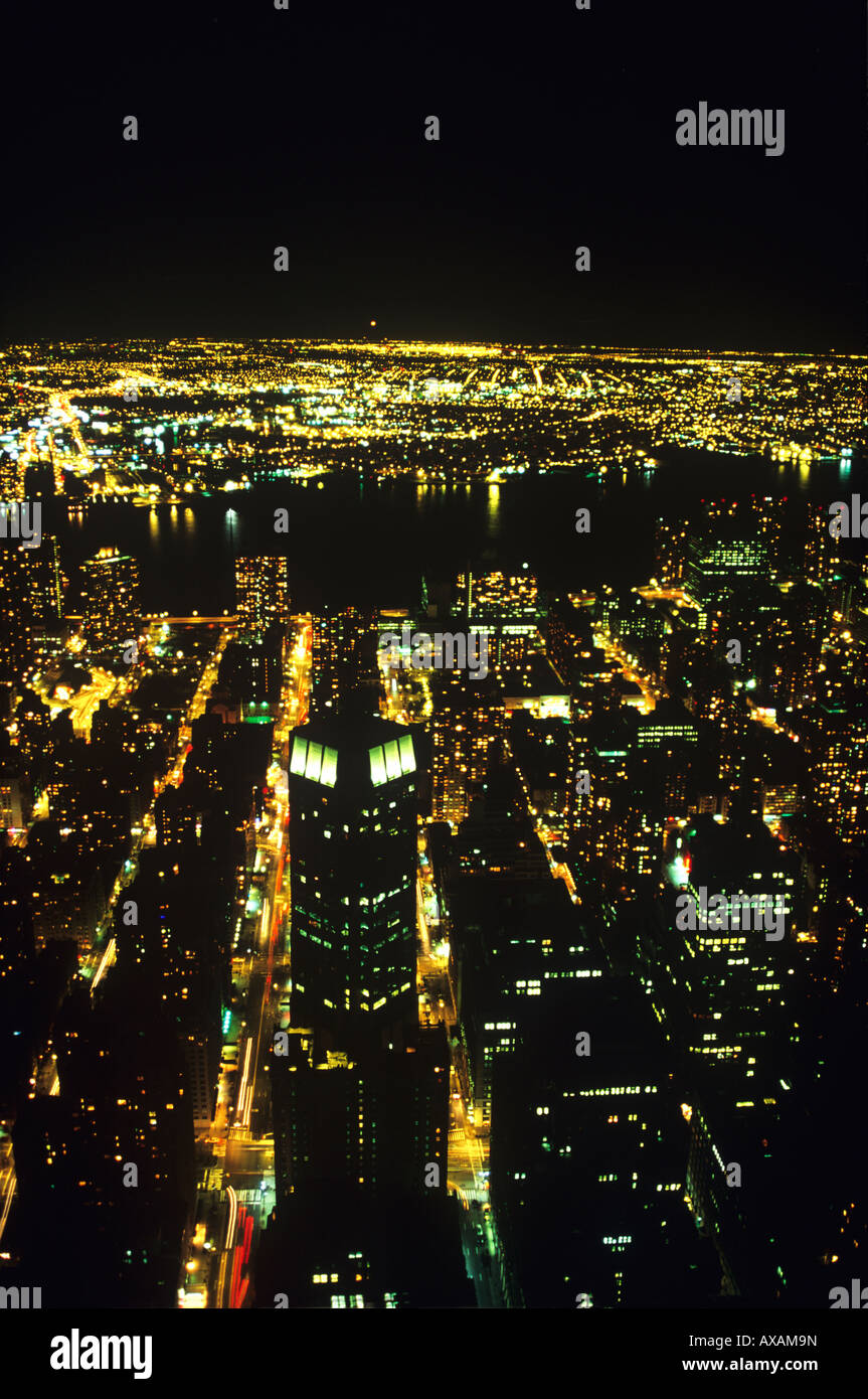 Newark night life hi-res stock photography and images - Alamy