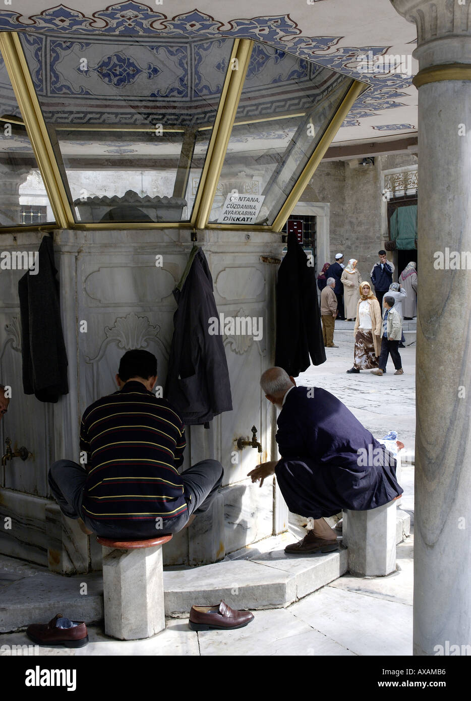 Washing feet hi-res stock photography and images - Alamy