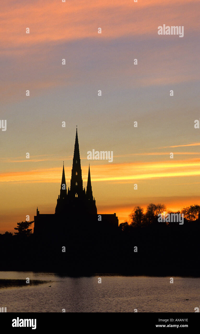 Lichfield Cathedral and Stowe Pool at sunset, Staffordshire, England ...