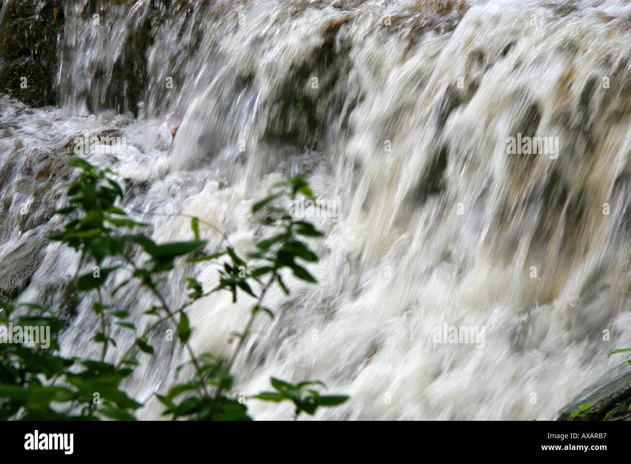 Mulshi lake hi-res stock photography and images - Alamy