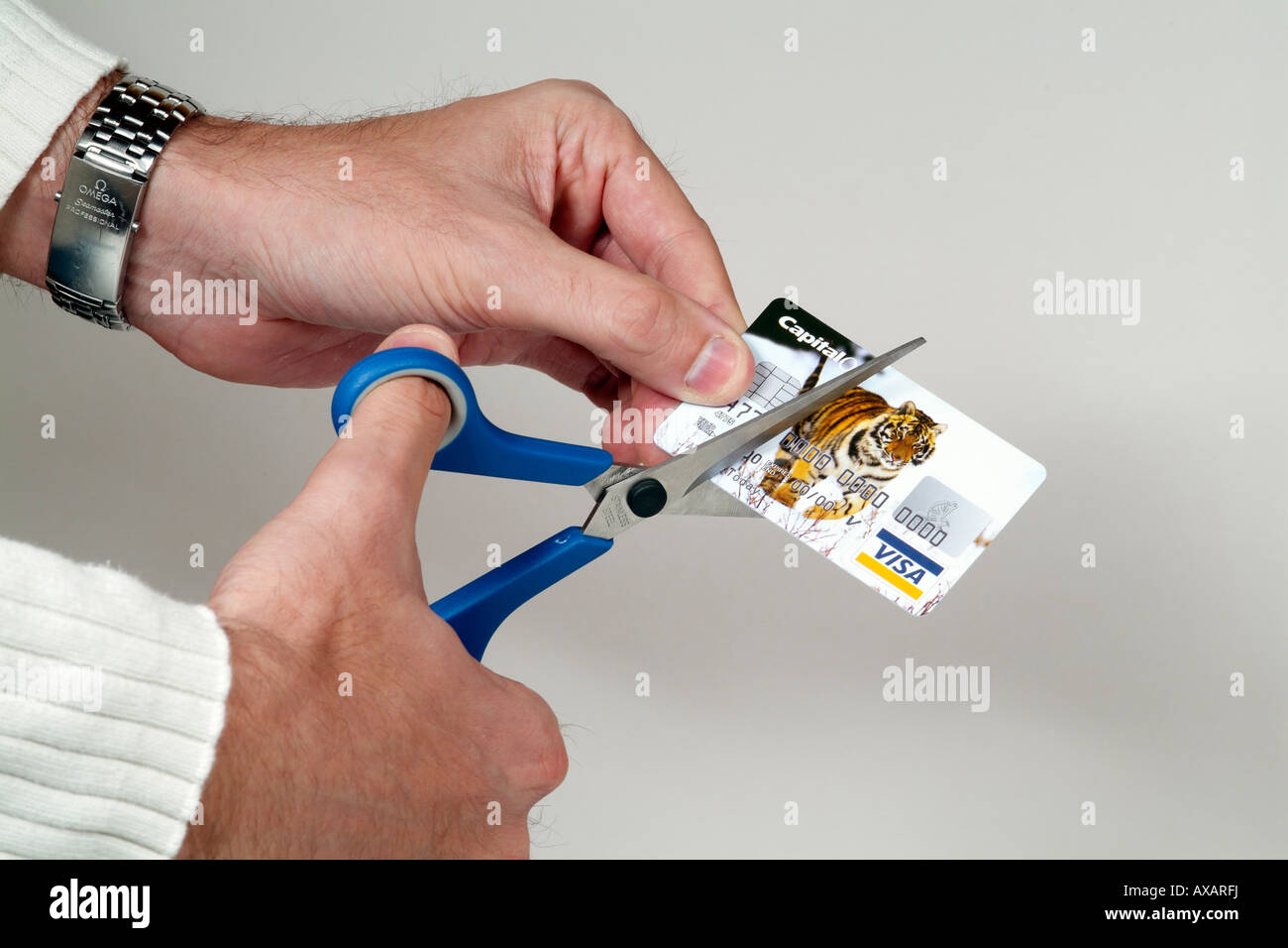 Visa creditcard hi-res stock photography and images - Alamy