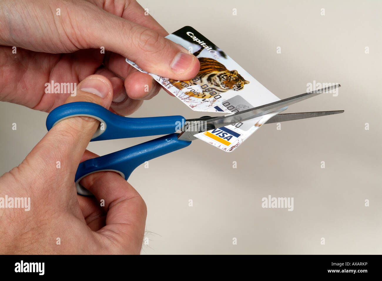 Visa creditcard hi-res stock photography and images - Alamy