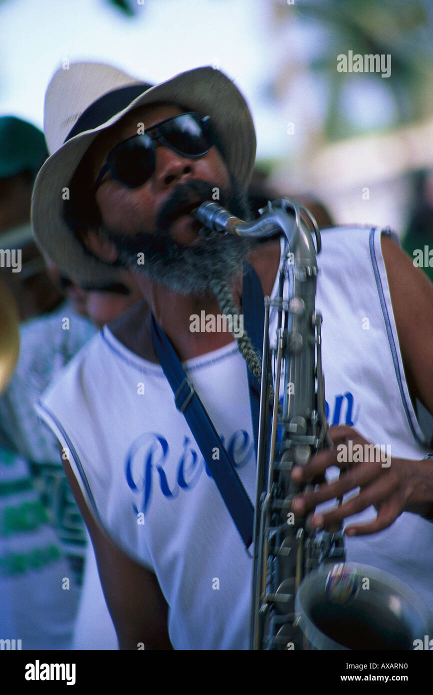 Musican hi-res stock photography and images - Alamy