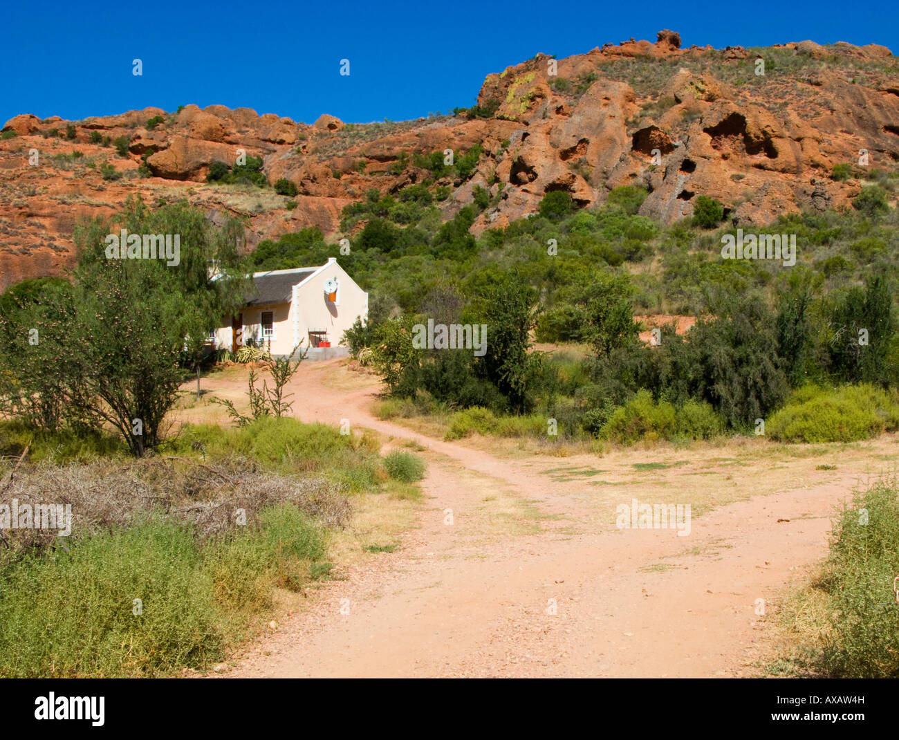 Old dutch farmhouse hi-res stock photography and images - Alamy