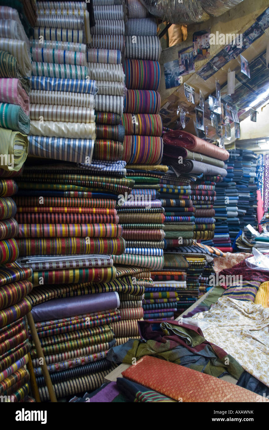 Israel Jerusalem Old city The market fabrics on display Stock Photo - Alamy