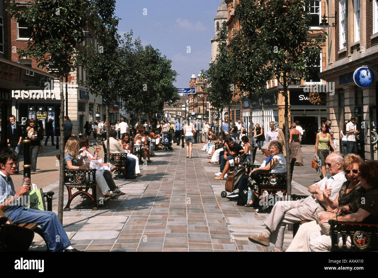 Shops Worcester High Street High Resolution Stock Photography and ...
