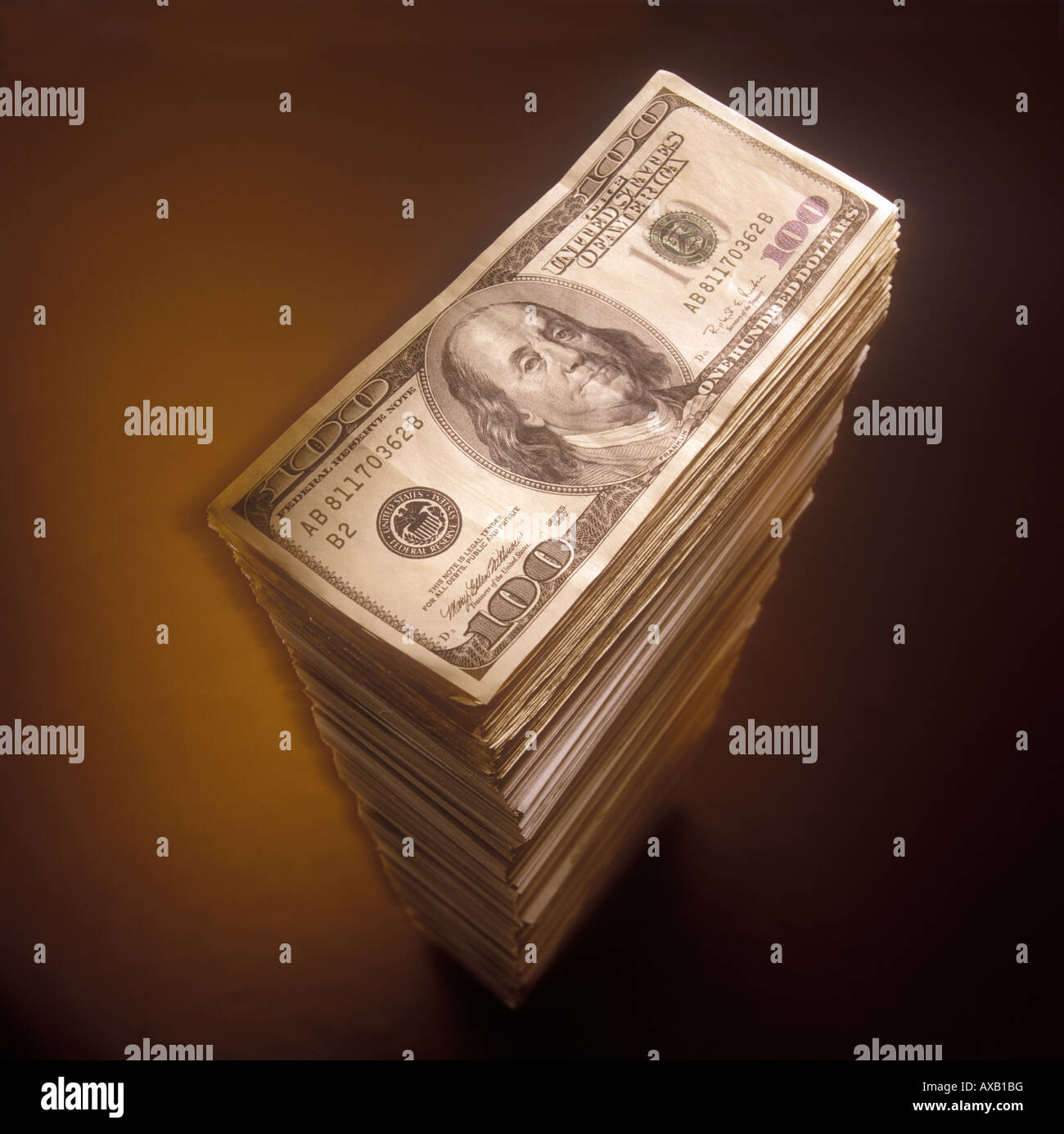 Stack of American hundred dollar bills Stock Photo - Alamy