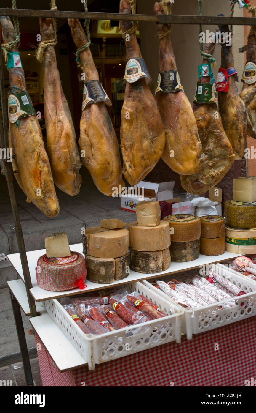 Spanish jamon vendor hi-res stock photography and images - Alamy