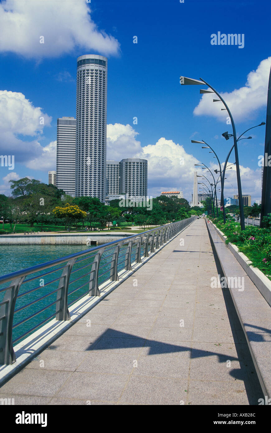 modern skyline high rise hotels convention centre cbd Marina Bay ...