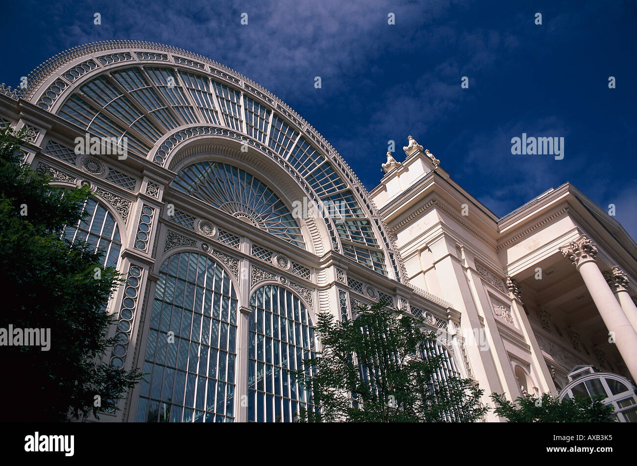 Flag or banner for the royal opera house covent garden hi-res stock ...