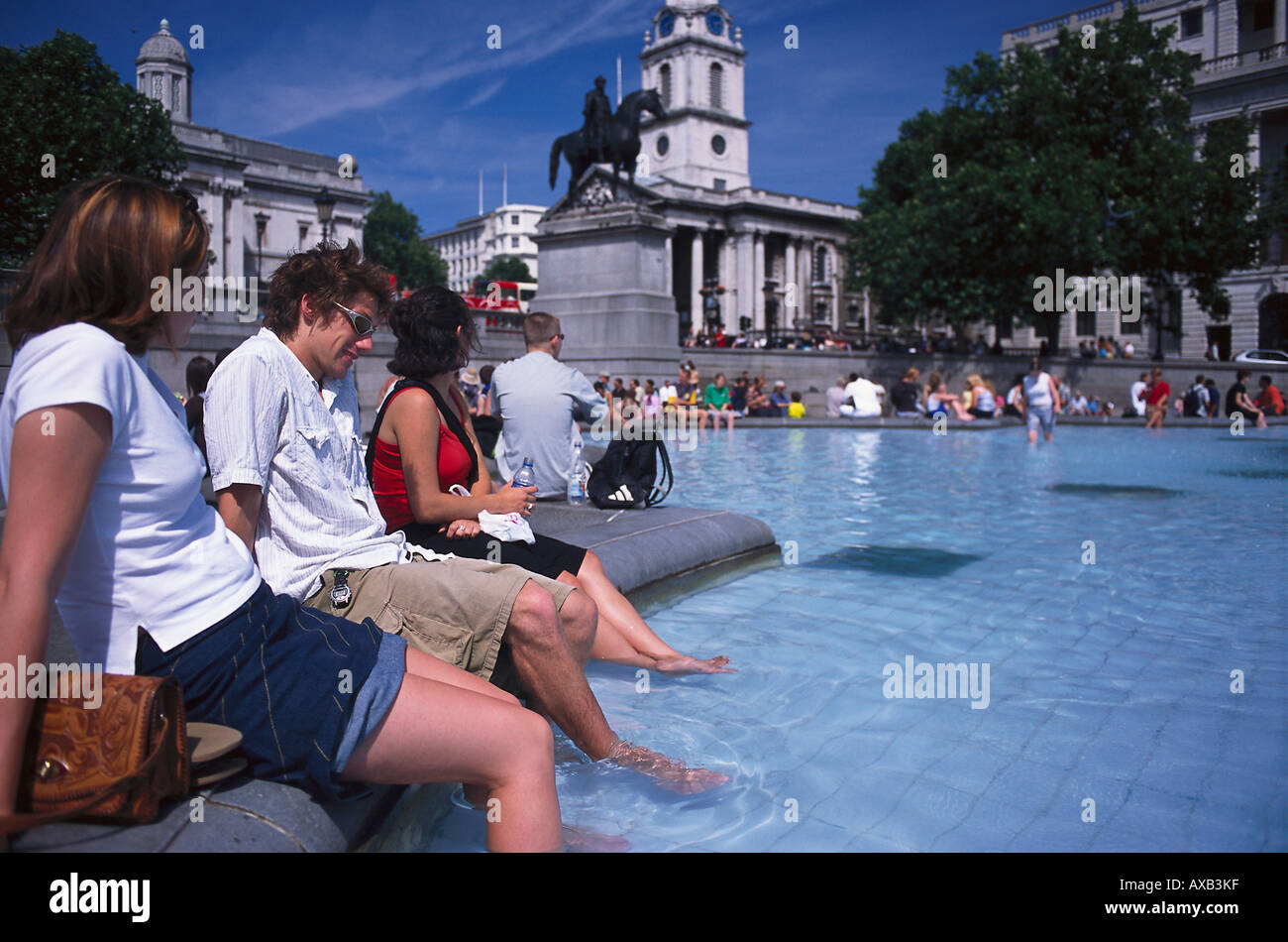 Summer feeling, Trafalgar Square, London, England Great Britain Stock ...