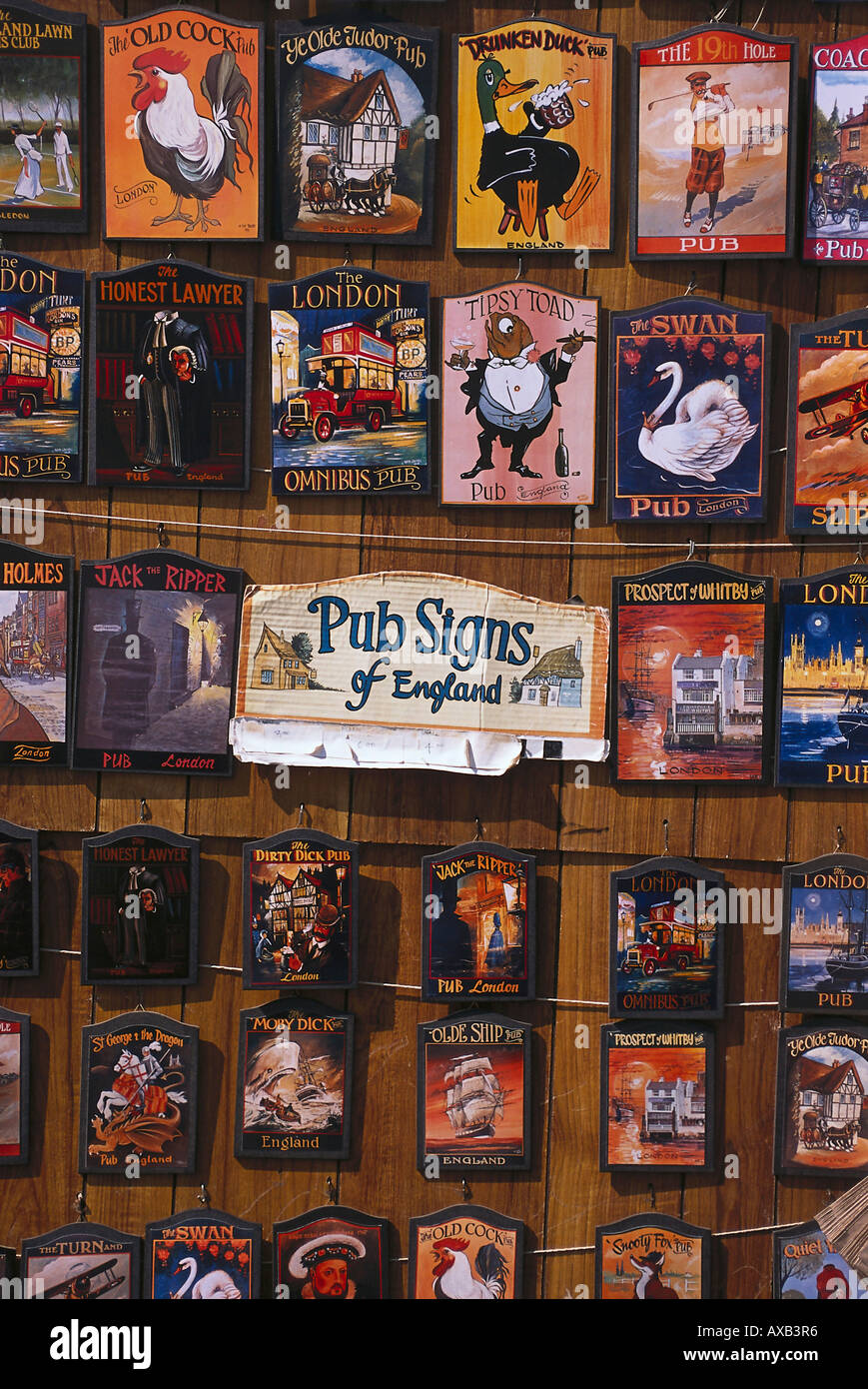 English pub signs hi-res stock photography and images - Alamy