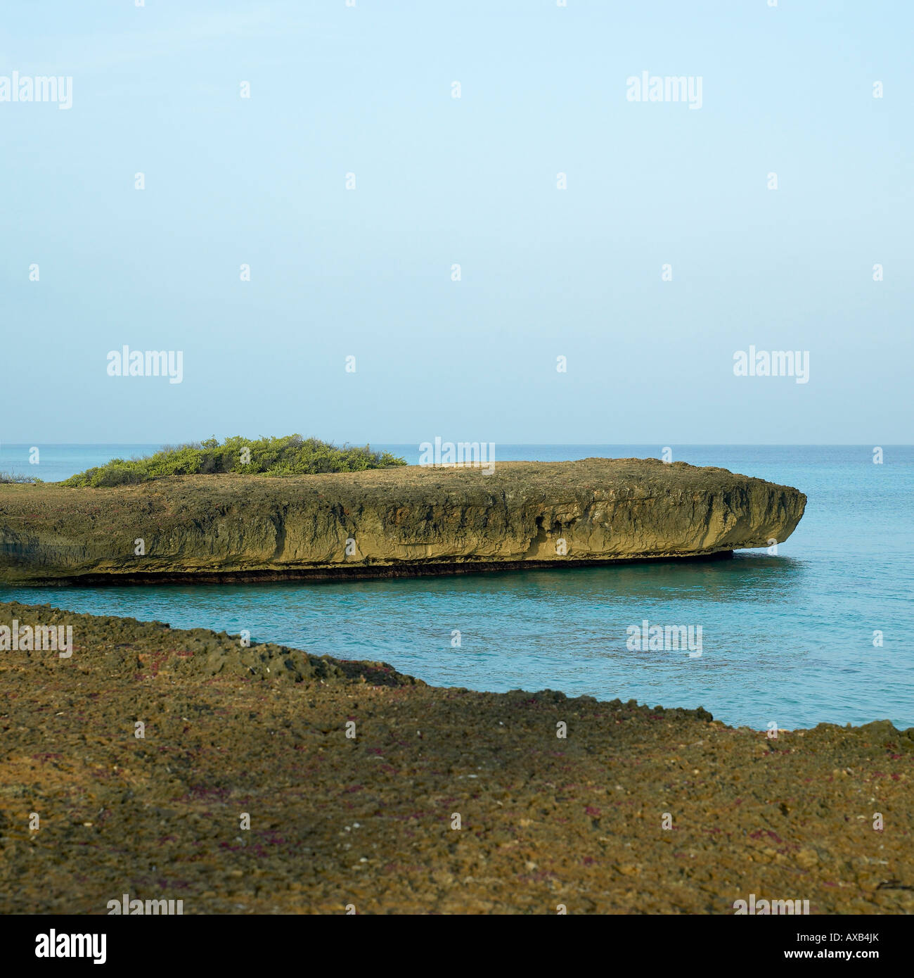 Daytime landscape perfect resort beach hi-res stock photography and ...
