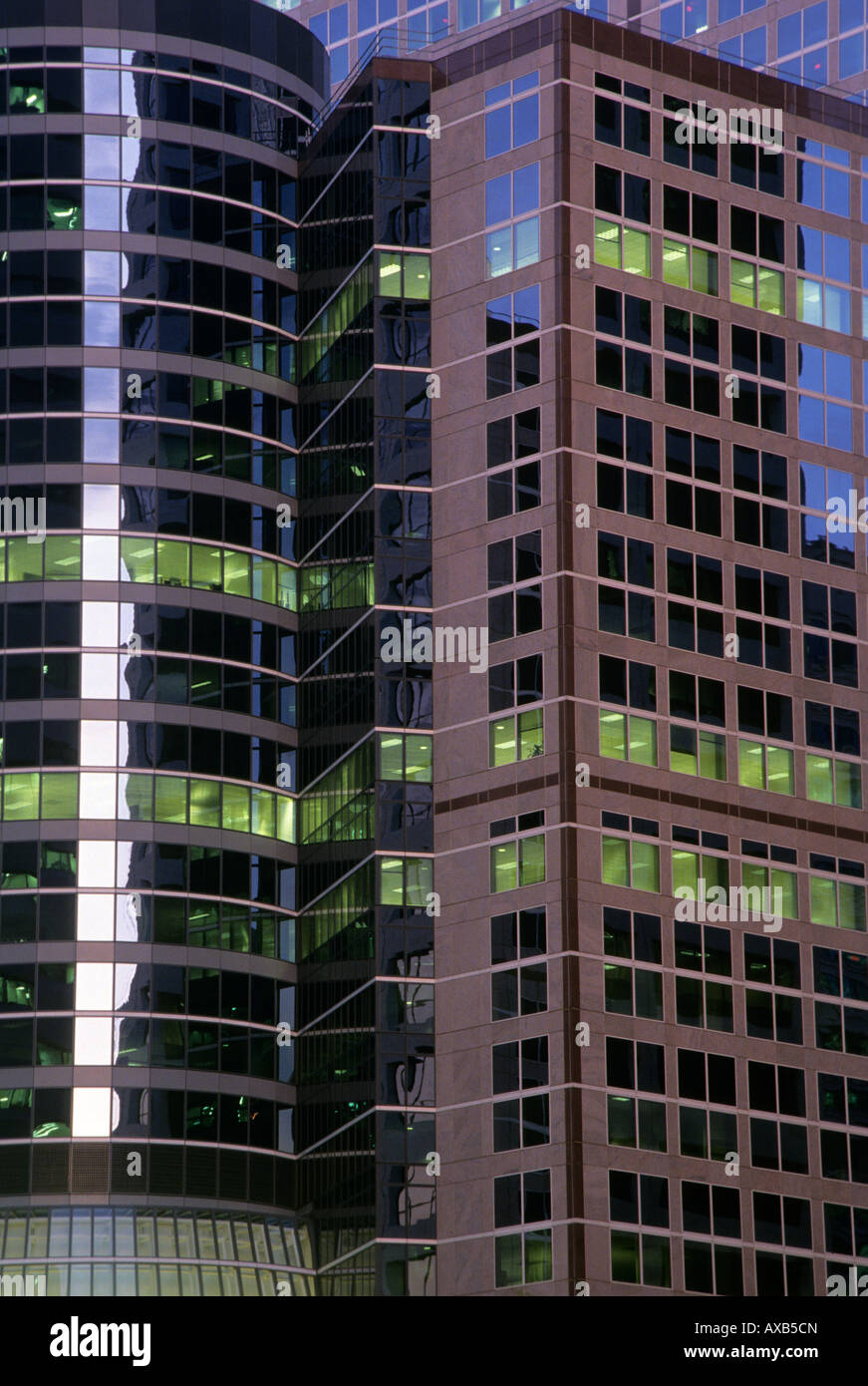 GLASS OFFICE BUILDINGS IN DOWNTOWN MINNEAPOLIS, MINNESOTA Stock Photo ...