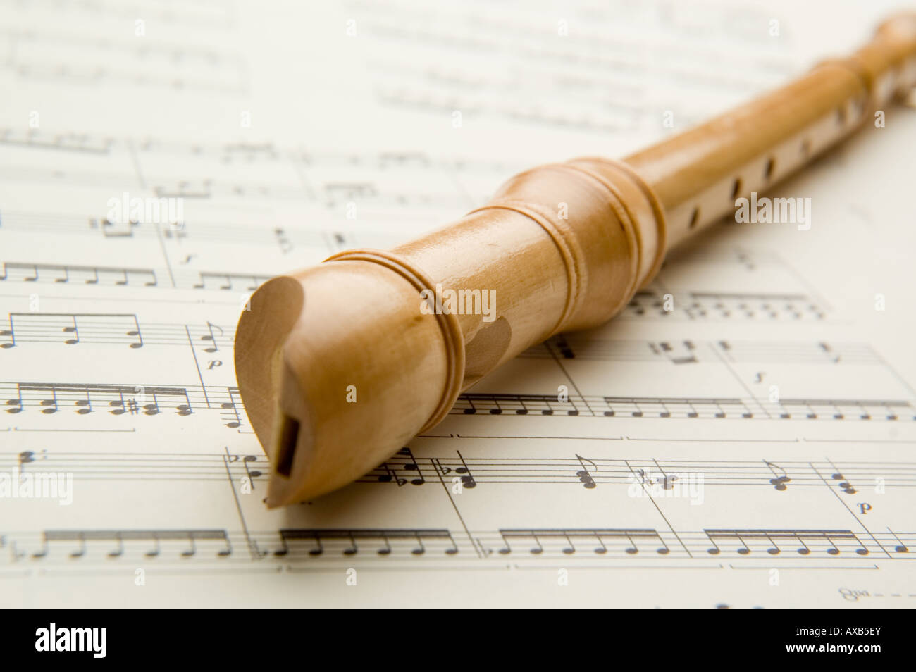 Recorder instrument hi-res stock photography and images - Alamy