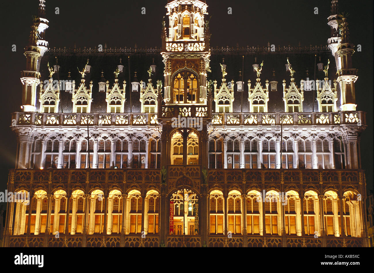 Hotel de Ville de Bruxelles, Stadthuis, Grote markt, architector Jacob ...