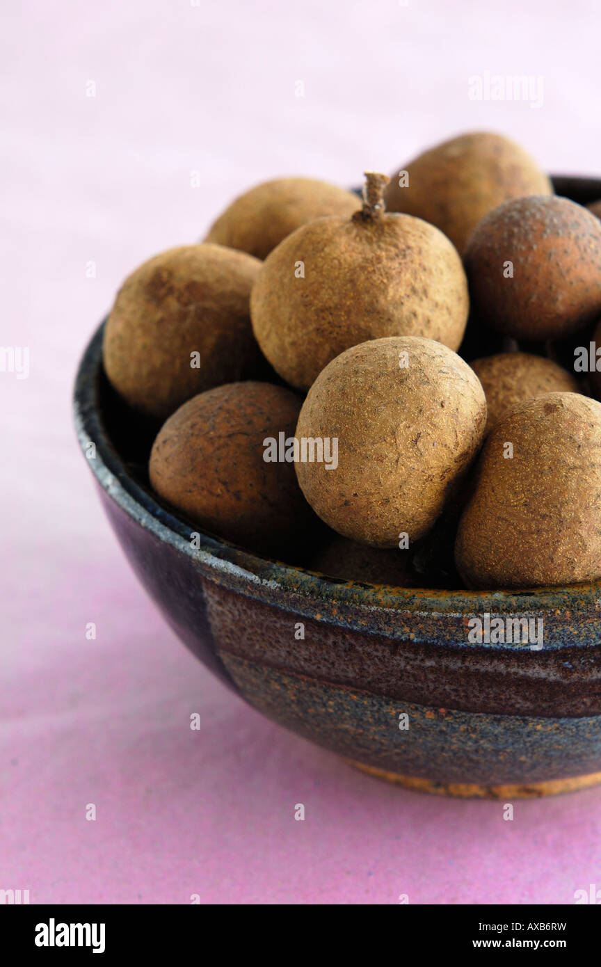 longan fruits (euphoria longana) on ceramic bowl Stock Photo - Alamy