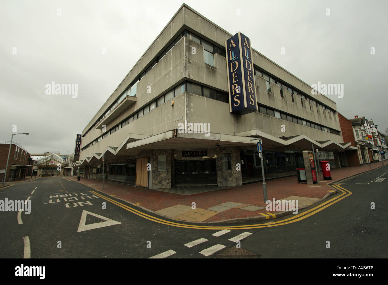 Camberley town centre hi-res stock photography and images - Alamy