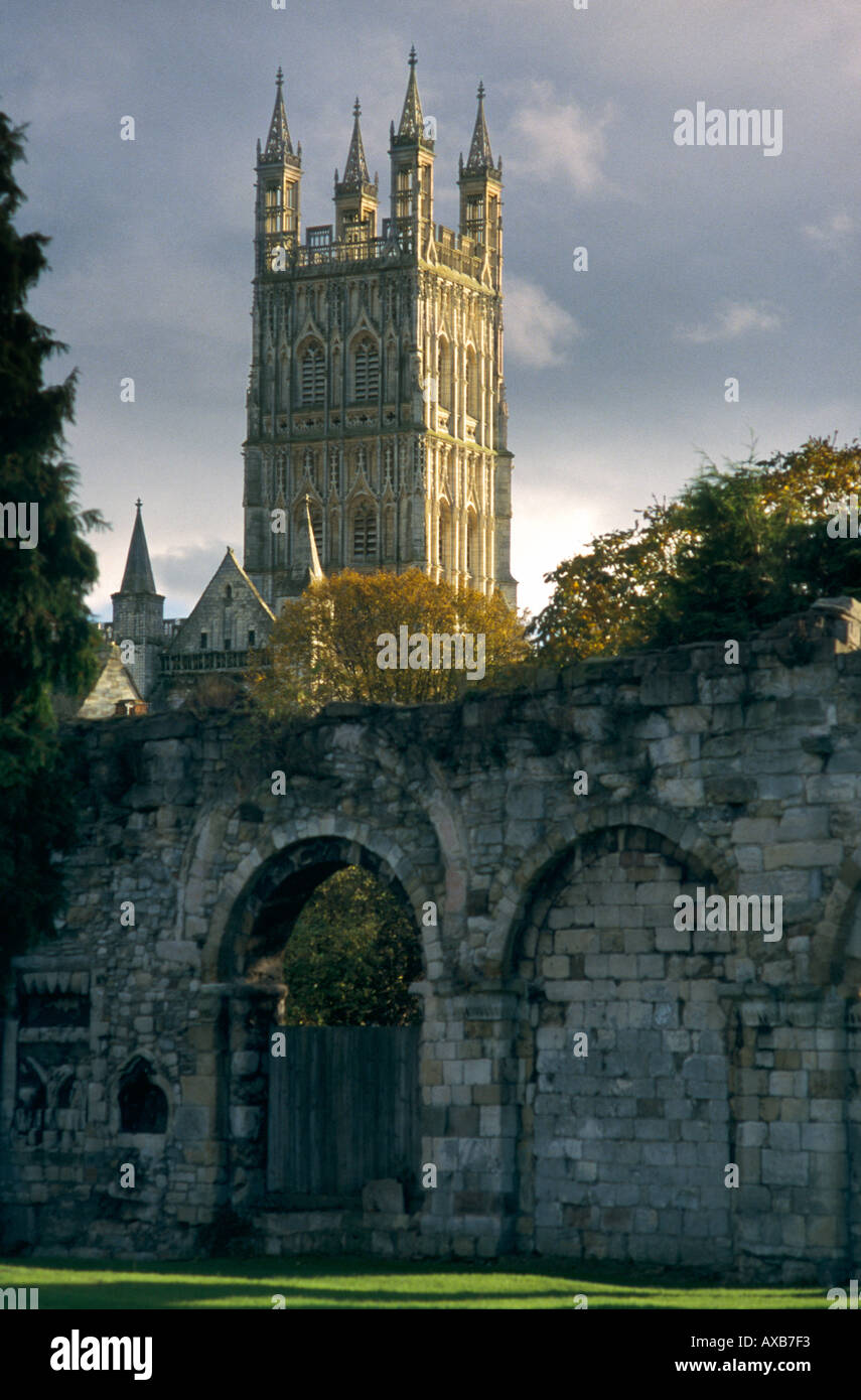 Gloucester Cathedral tower seen from St Marys Priory Stock Photo - Alamy