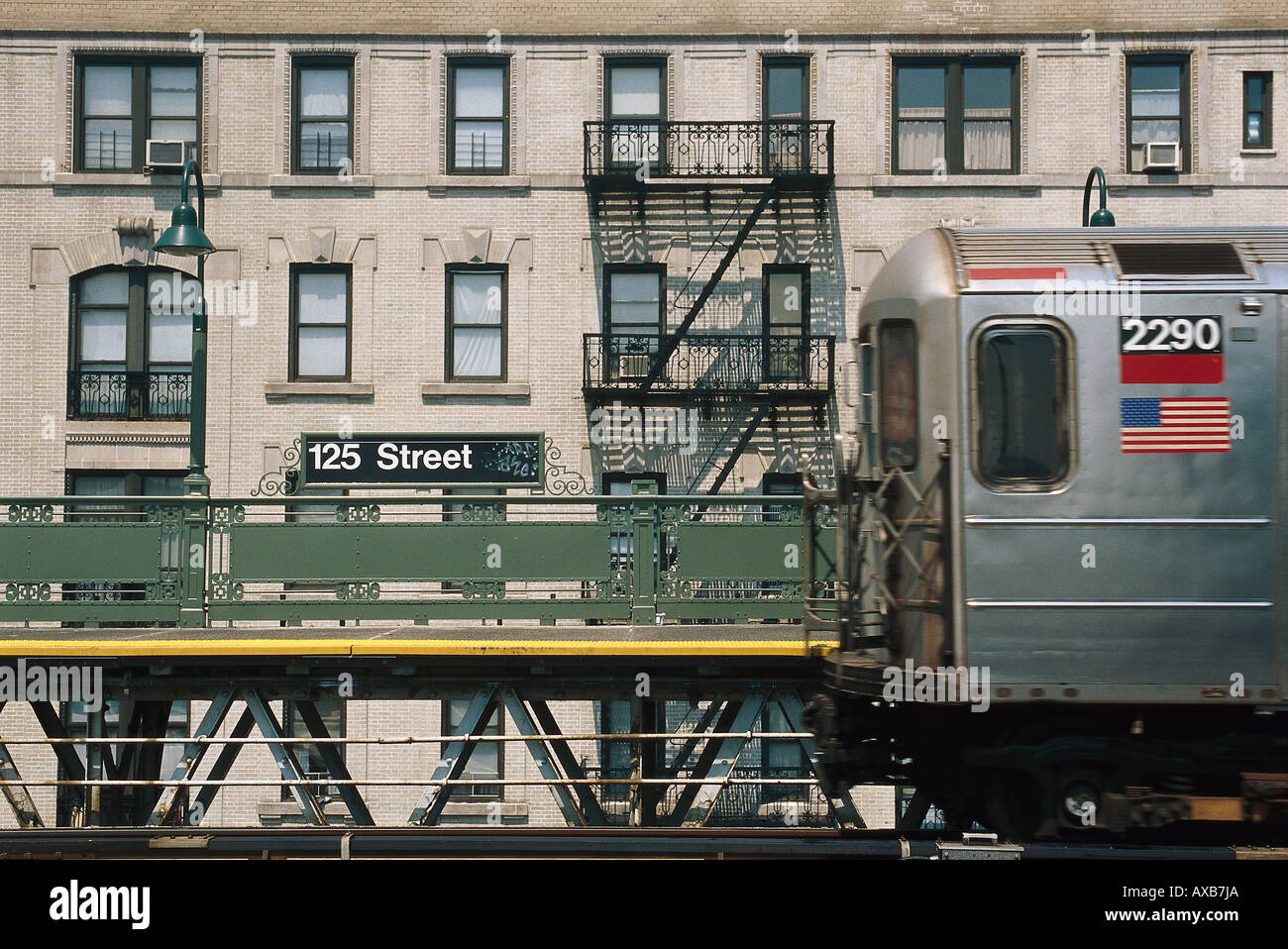 125th street station hi-res stock photography and images - Alamy