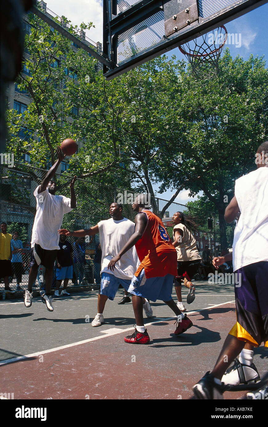 Street basketball usa young hi-res stock photography and images - Alamy