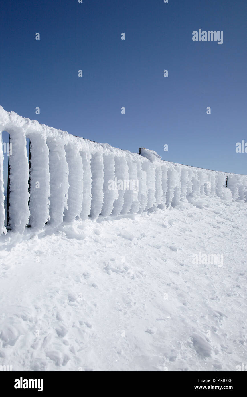 Mount washington observatory winter hi-res stock photography and images ...