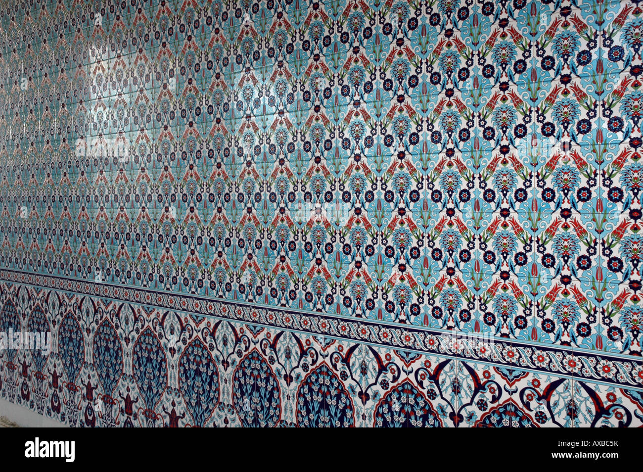 Decorative islamic floor tiles in hi-res stock photography and images ...