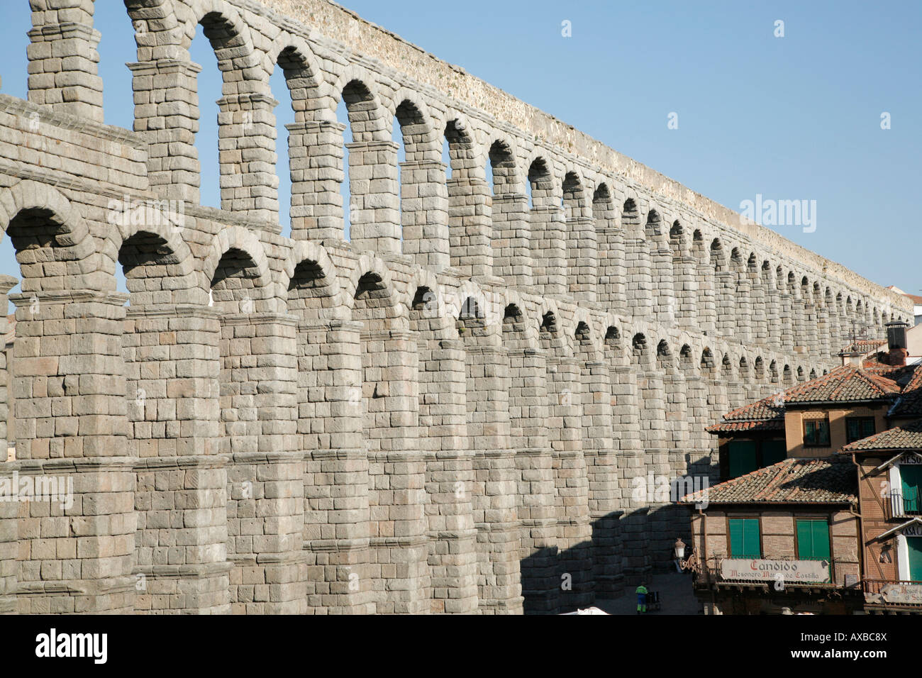The Roman-built aqueduct in Segovia, Spain Stock Photo - Alamy