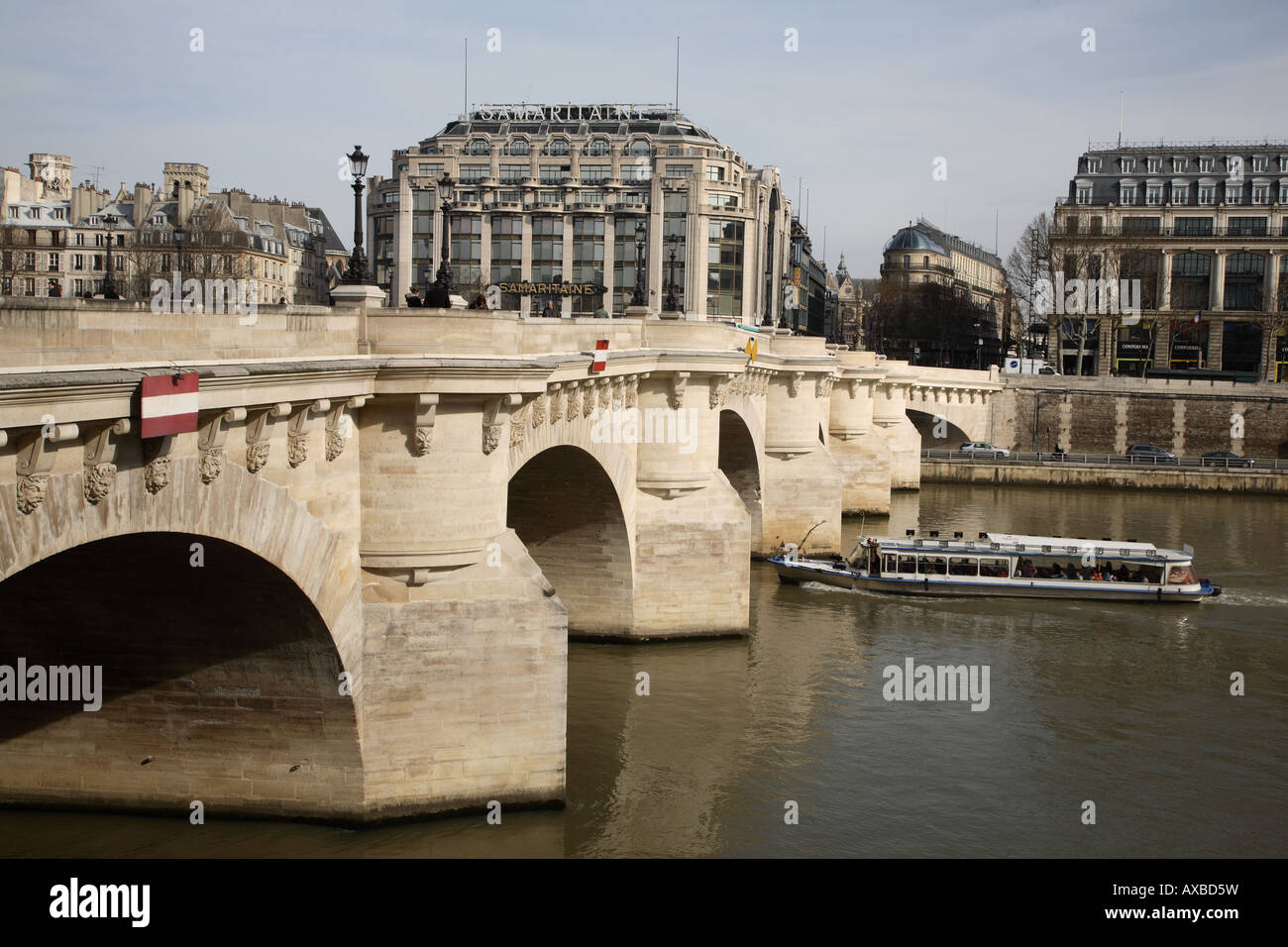 Pont neuf bridge seine river hi-res stock photography and images - Alamy