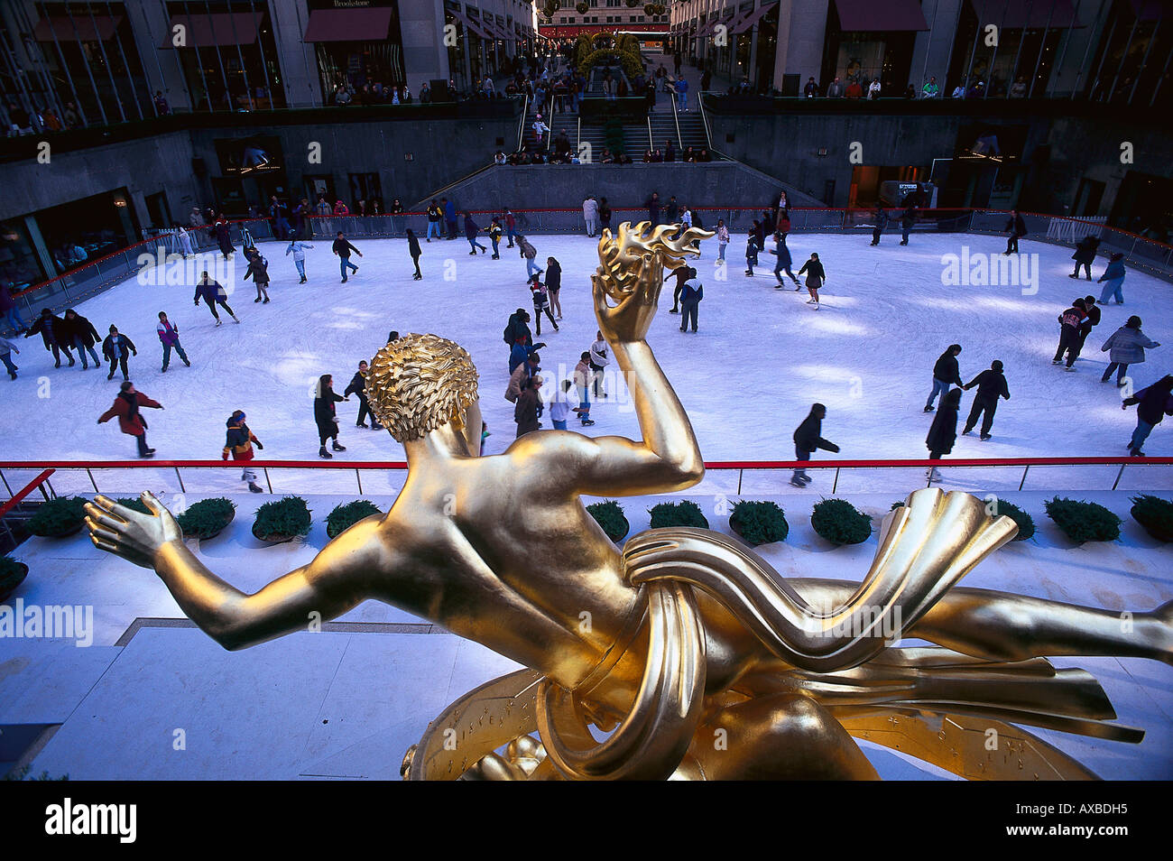 Skating rink, Rockefeller Center, Manhattan NYC, USA Stock Photo - Alamy