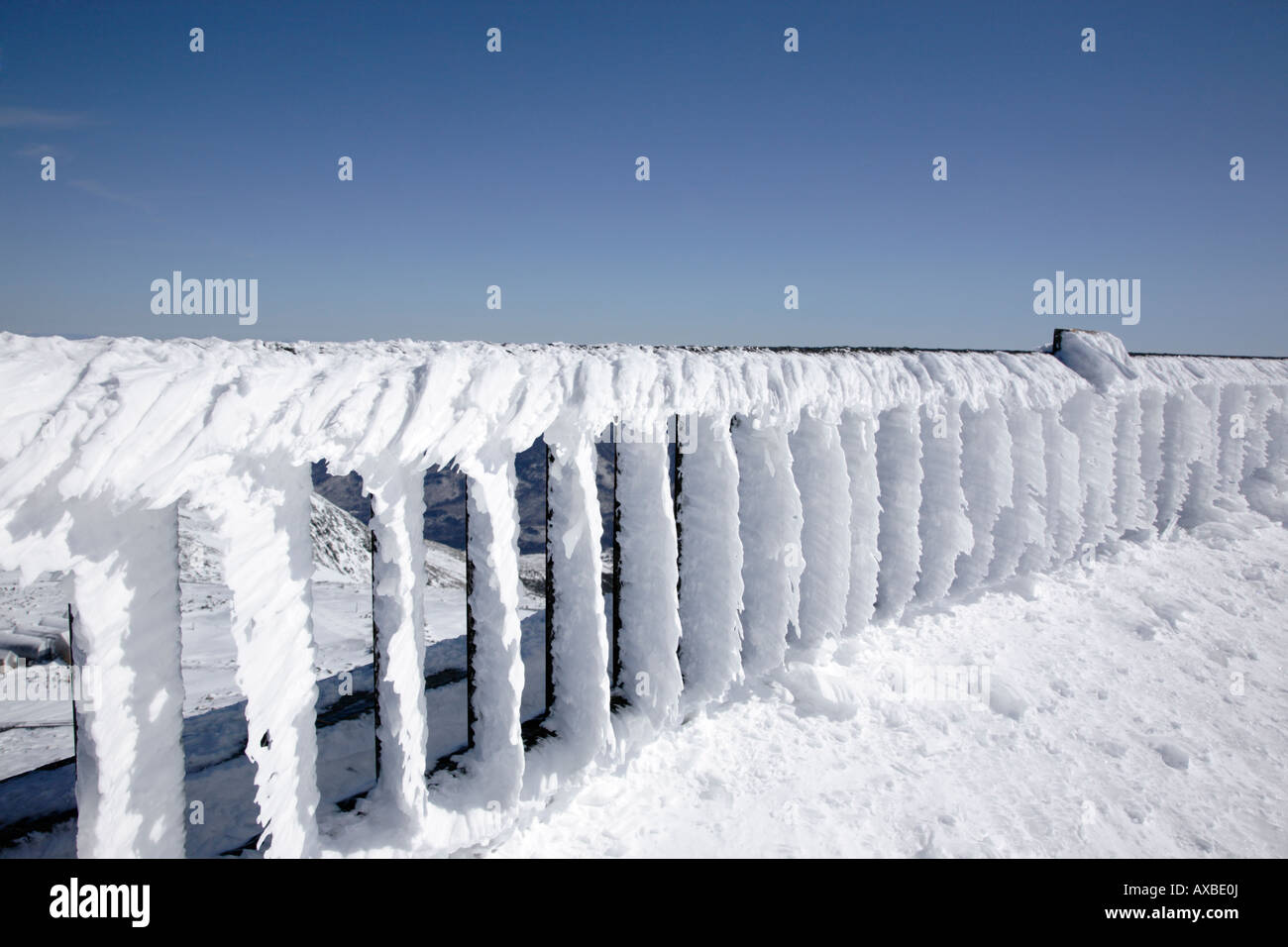 Mount washington during winter located hi-res stock photography and ...