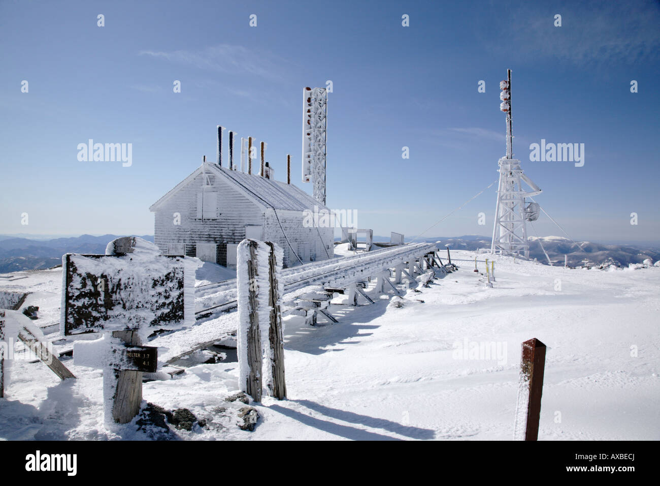 Mount washington observatory winter hi-res stock photography and images ...