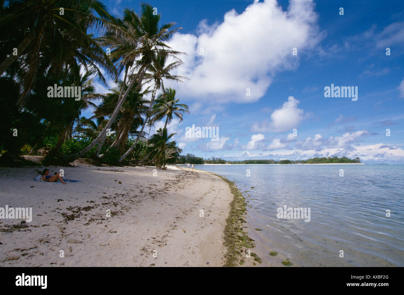 woman on holiday Rarotonga beach Stock Photo - Alamy