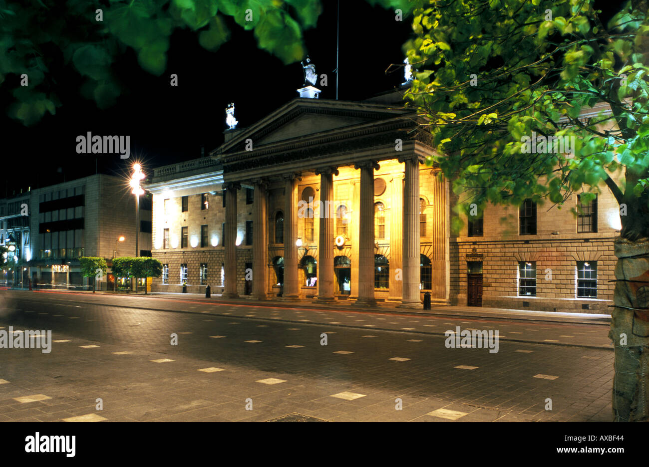 The gpo building hi-res stock photography and images - Alamy