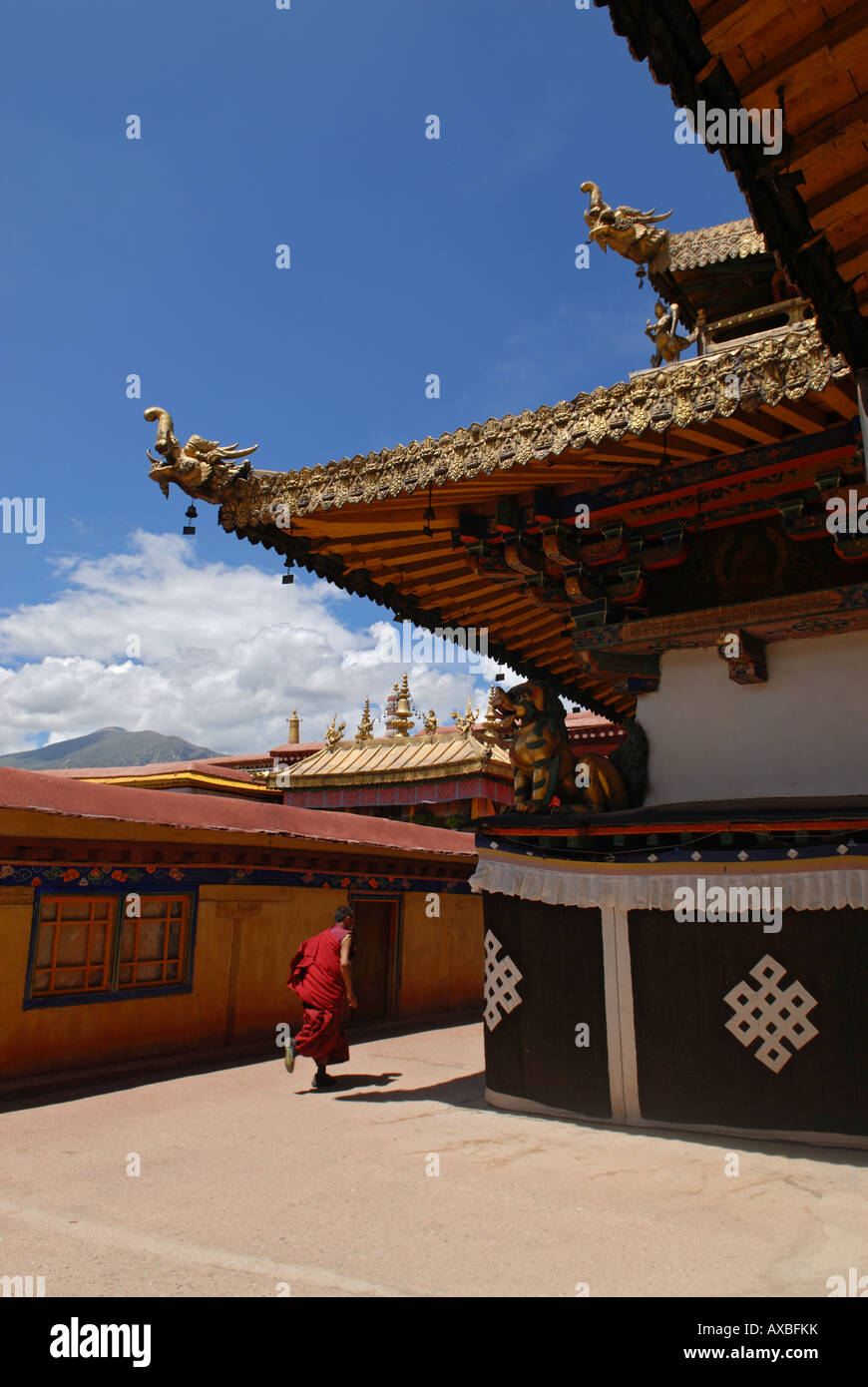 Monk at the Jokhang Temple in Lhasa, Tibet Stock Photo - Alamy