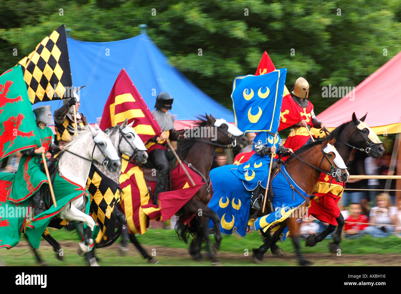 Knights riding in to battle Stock Photo - Alamy