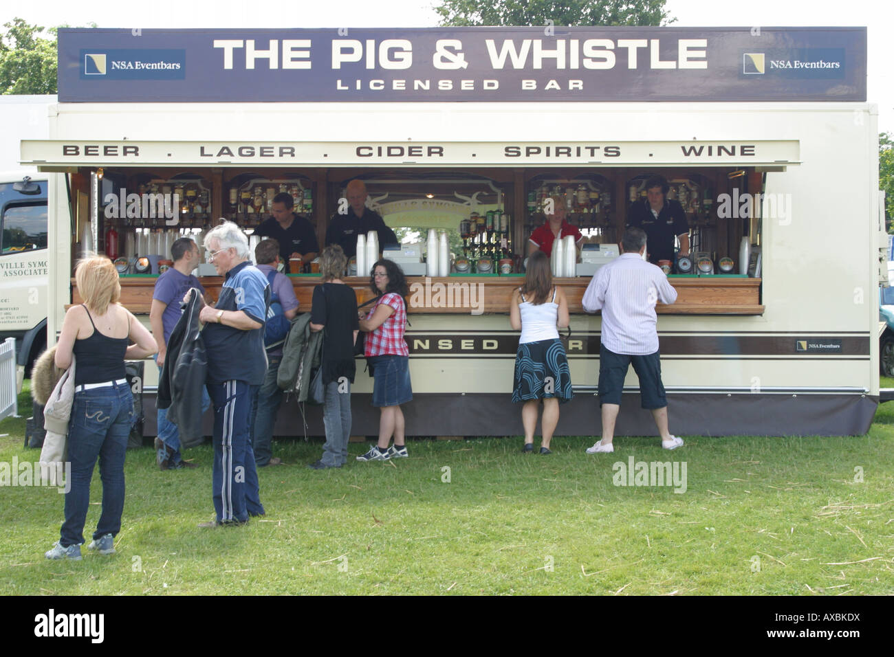 crowded customers fast food joint takeaway crowd lambeth country show ...