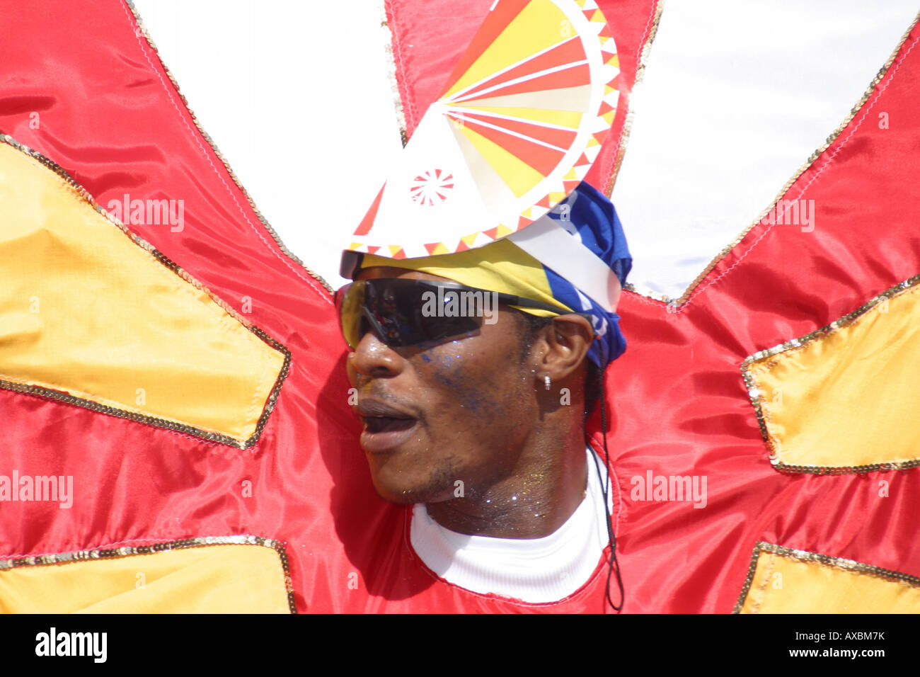 male reggae dancer costume red white yellow look notting hill carnival ...