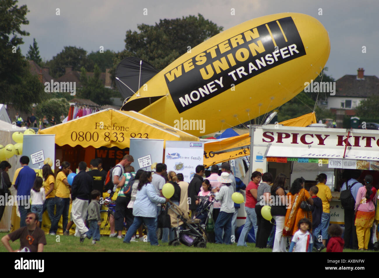 Fairground attraction hi-res stock photography and images - Alamy