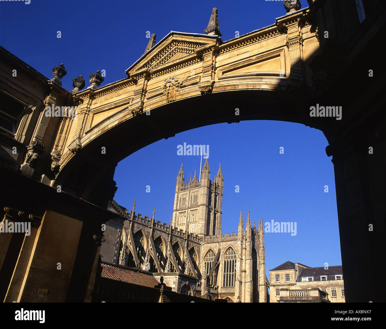 Abbey archway hi-res stock photography and images - Alamy