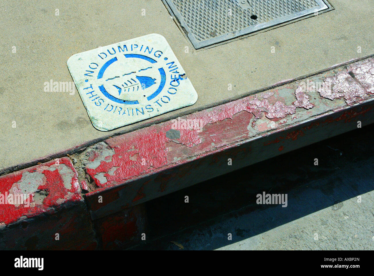 Ocean pollution sign hi-res stock photography and images - Alamy