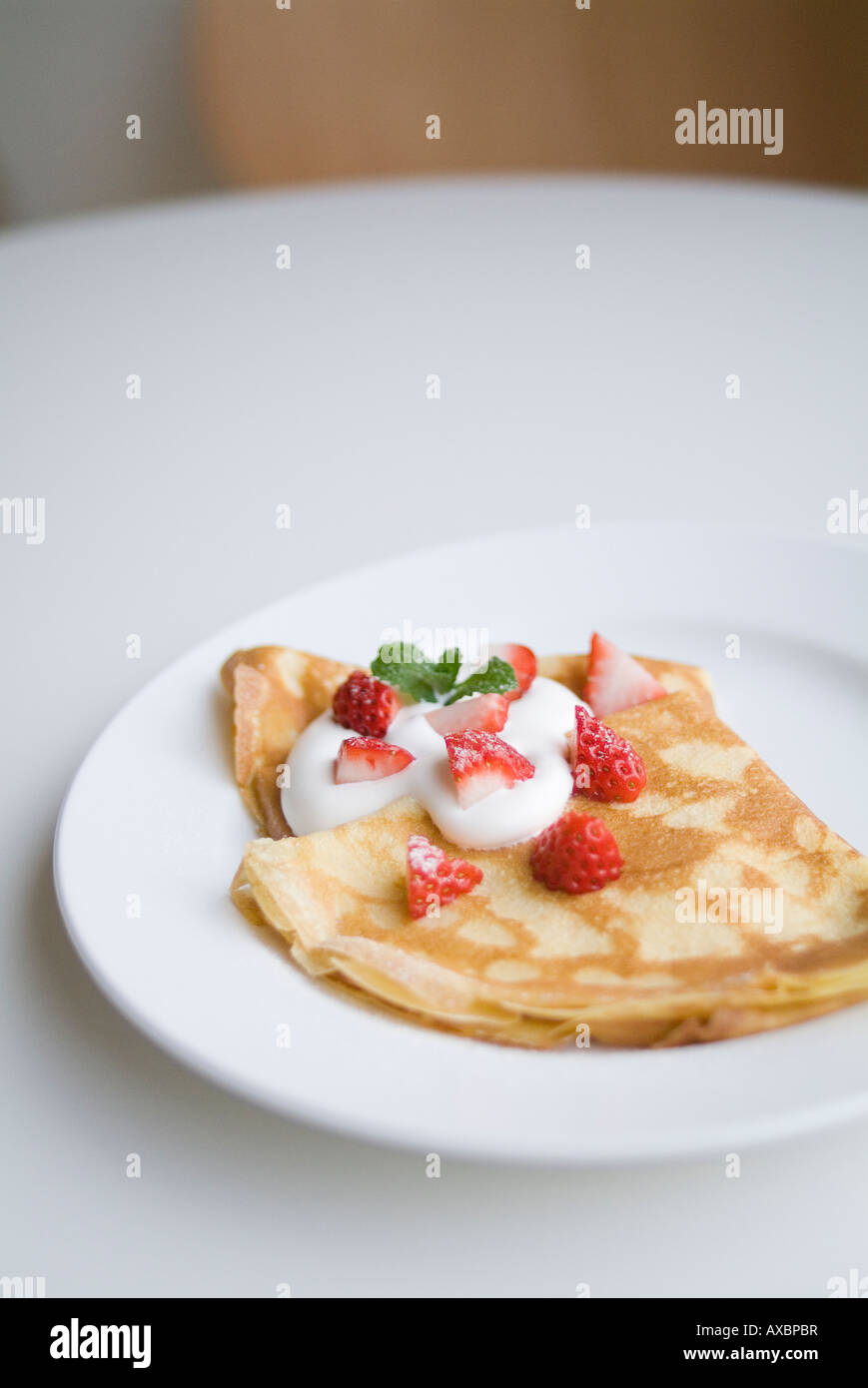 Food strawberry hi-res stock photography and images - Alamy