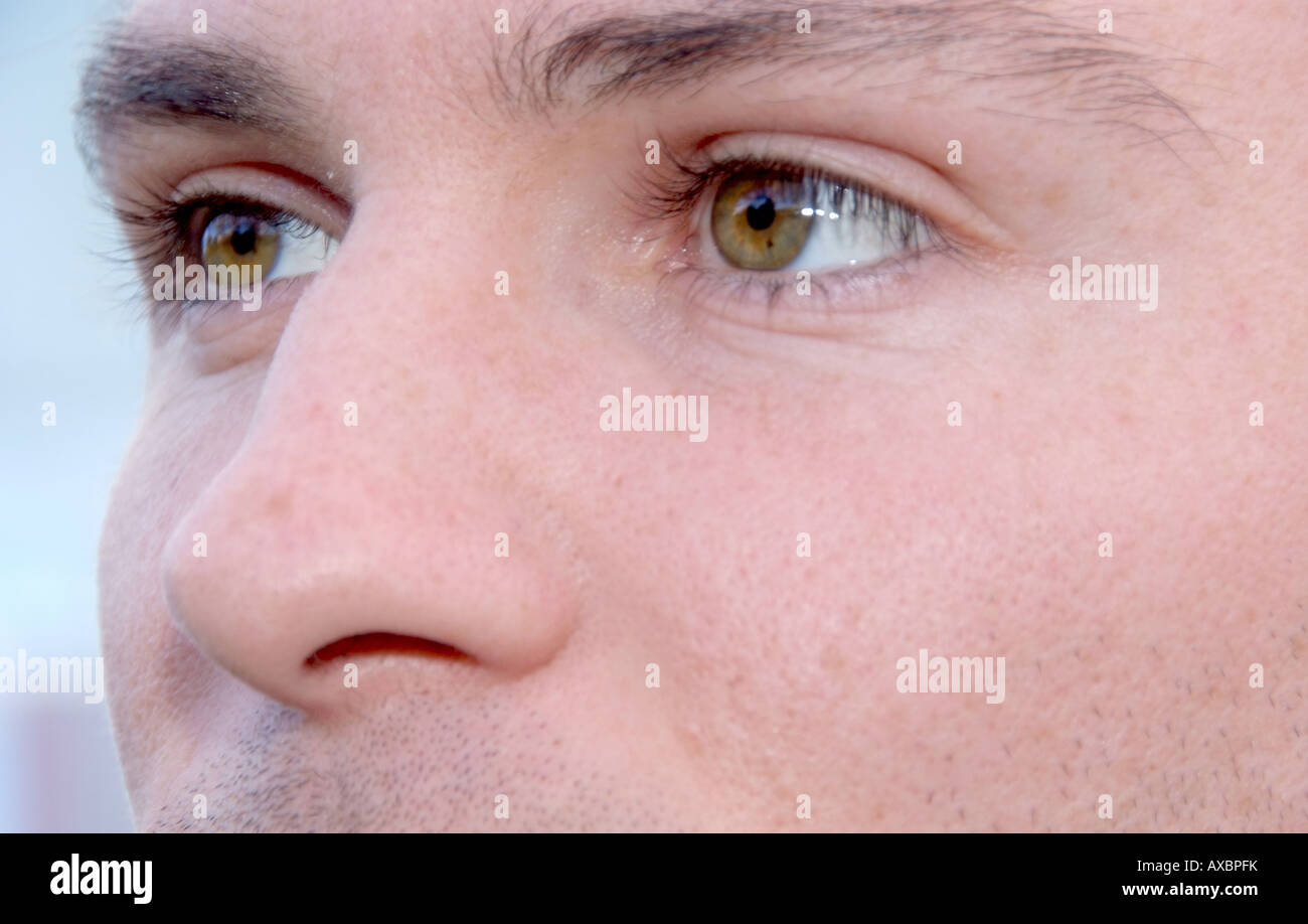 Young attractive brown skinned man hi-res stock photography and images ...