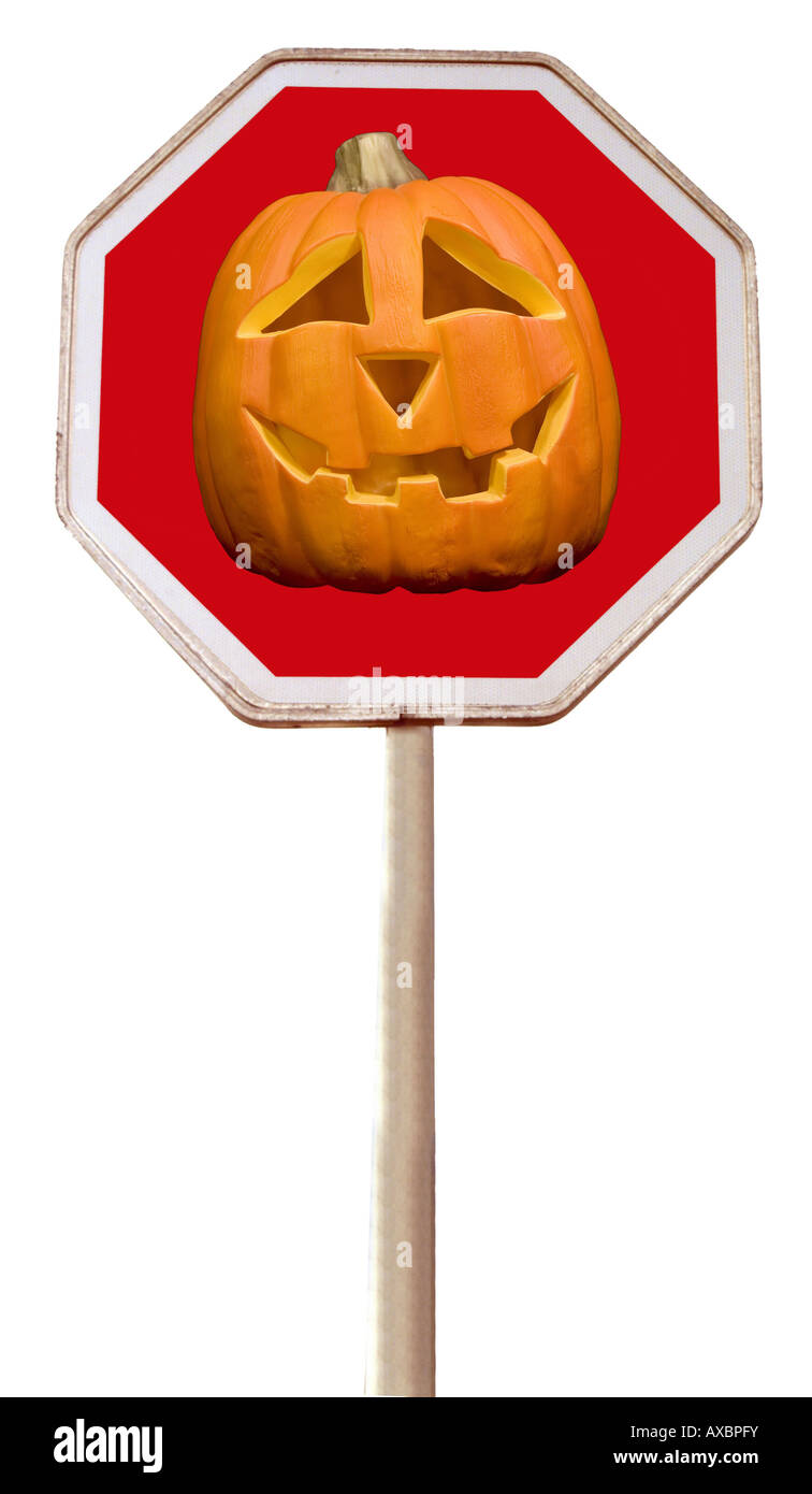 traffic sign 'stop Halloween' Stock Photo - Alamy