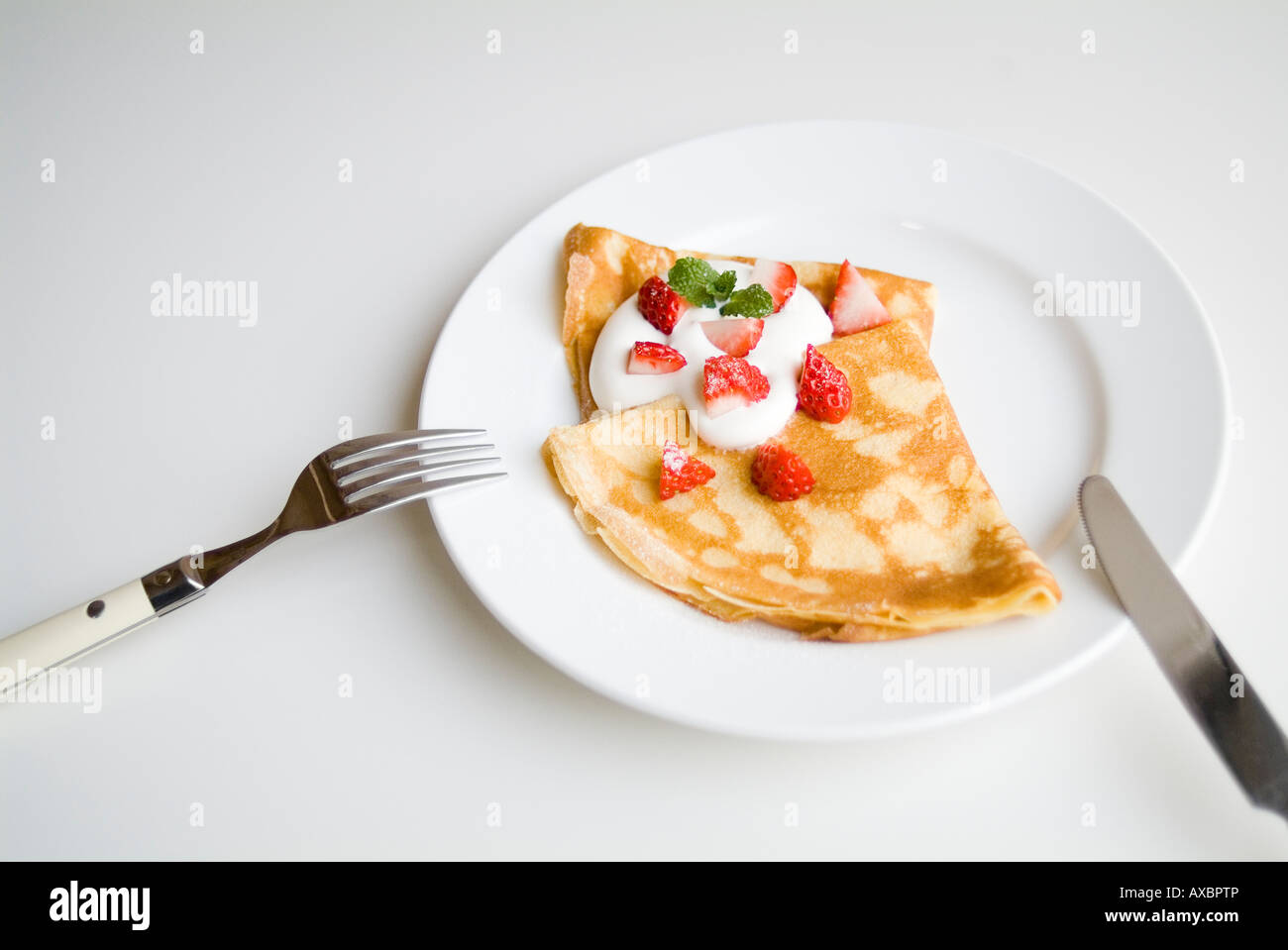 Food strawberry hi-res stock photography and images - Alamy